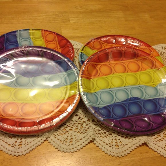 Birthday Party Supplies | Party Supplies | Disposable Plates Bubble ...